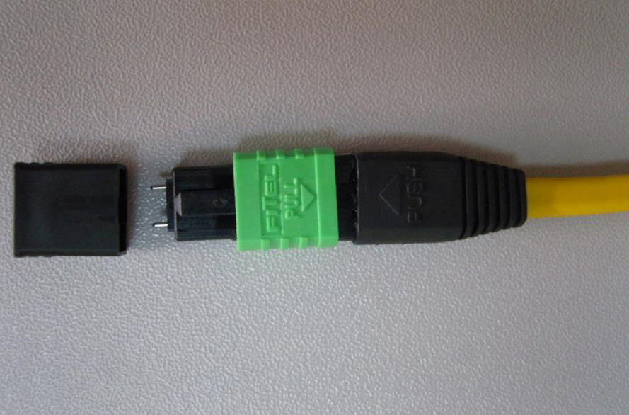 ISO, ROHS APC/UPC/PC Multi-core Multi-channel Pluggable MPO/MTP Fiber ...